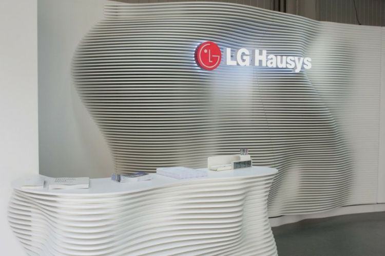 Modern Hi-Macs Kitchen by LG Hausys | HomeAdore