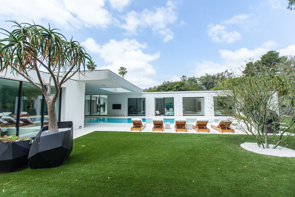 027-modern-home-boswell-construction | HomeAdore