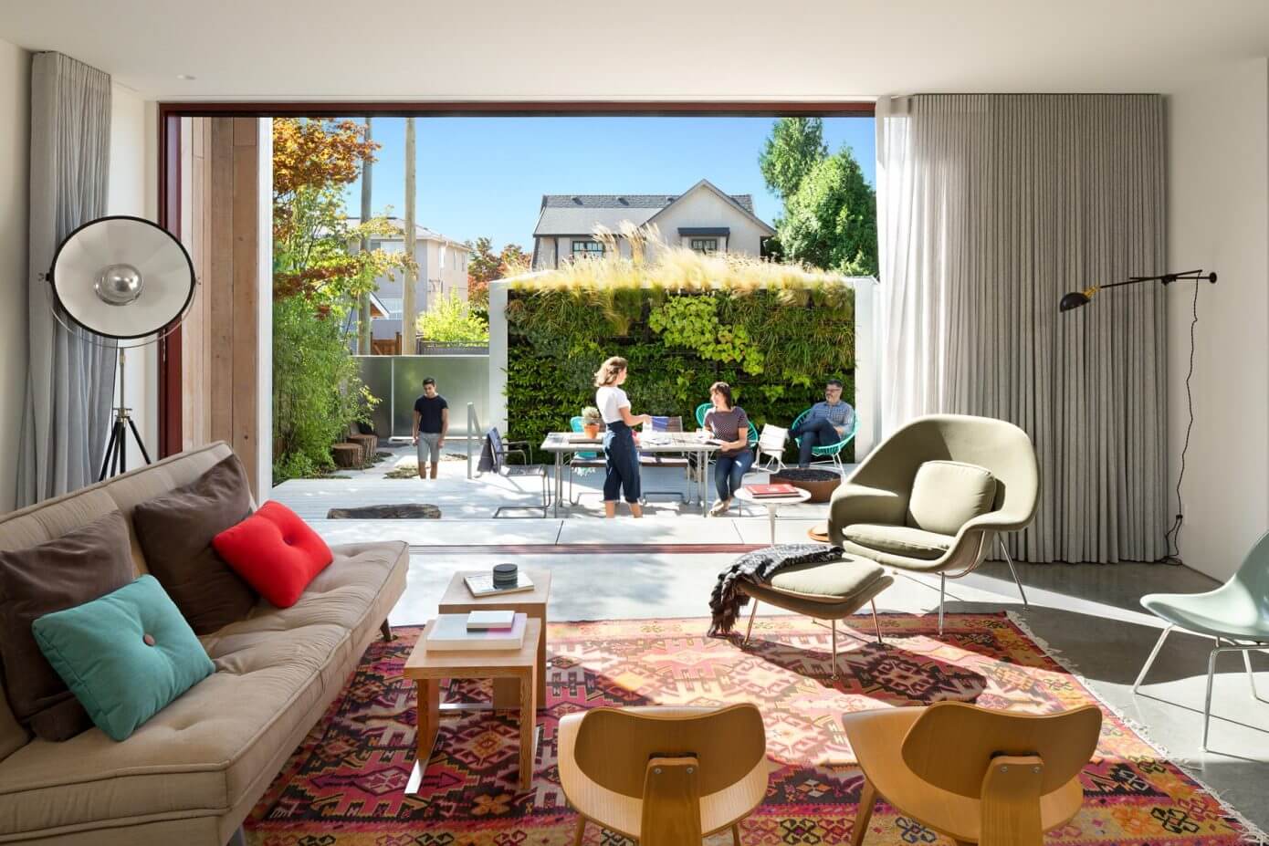 006-rough-house-measured-architecture | HomeAdore