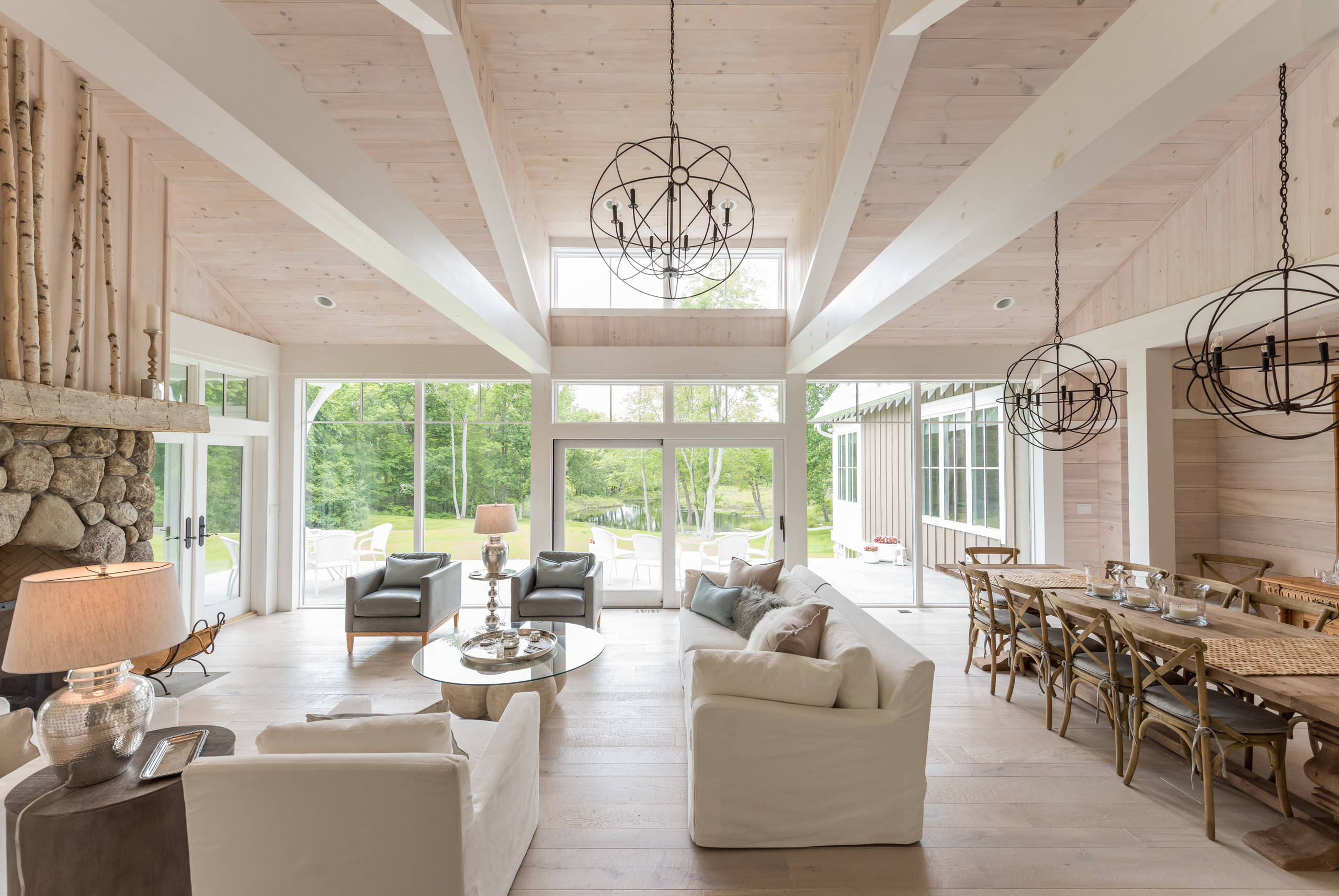 Gothic Cottage by Daniel Contelmo Architects | HomeAdore