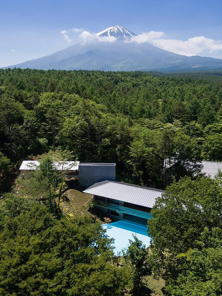 023-water-glass-villa-marchitects | HomeAdore