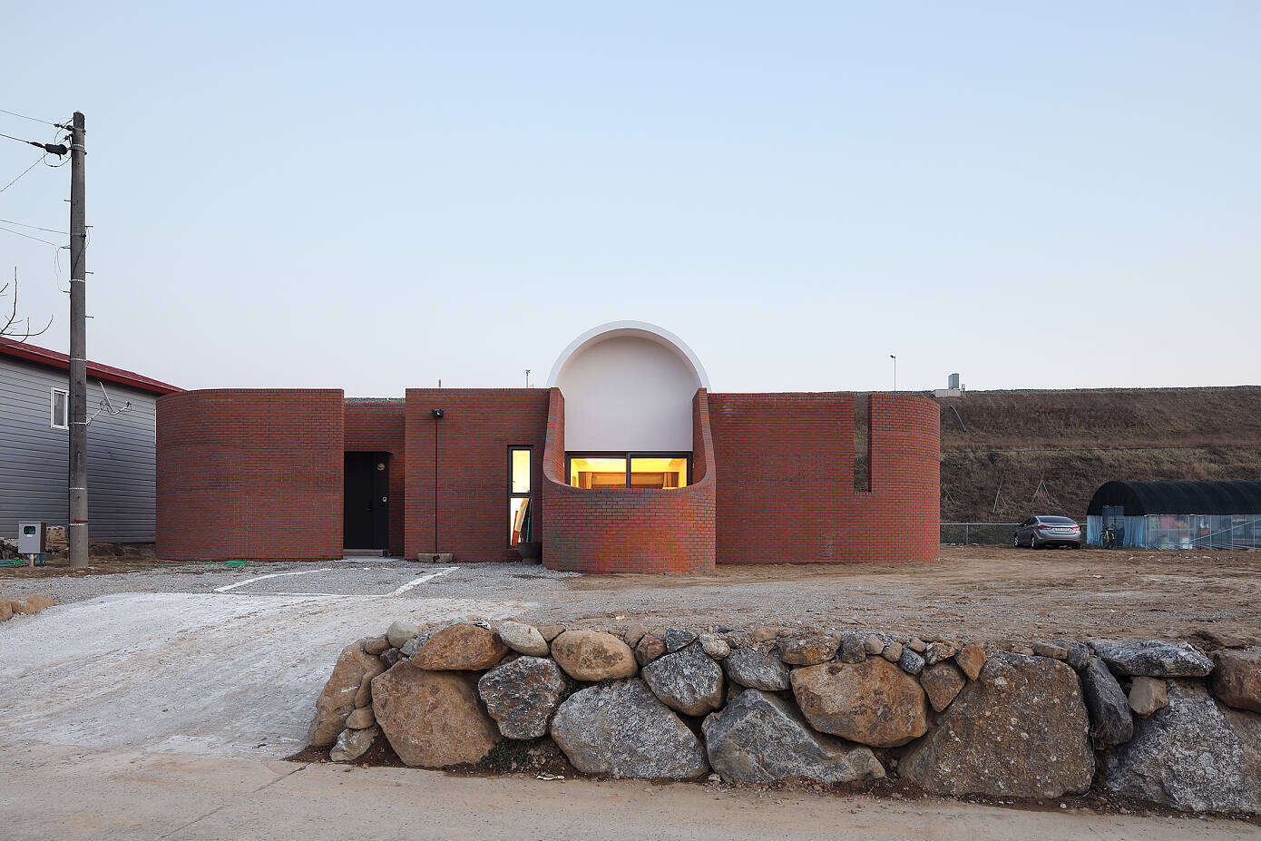 The Vault House by OBBA | HomeAdore