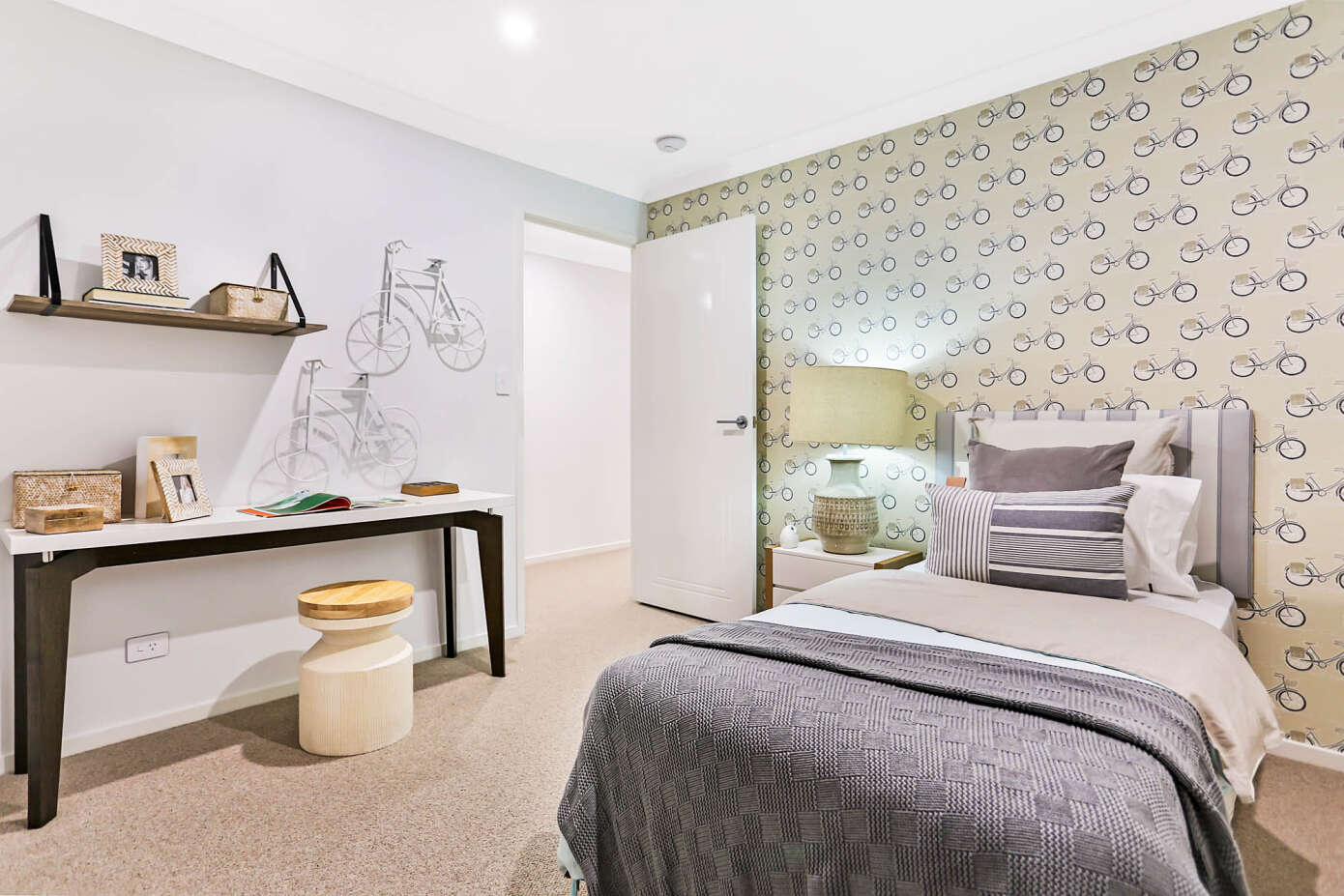 002-skyview-with-roof-terrace-by-ownit-homes | HomeAdore