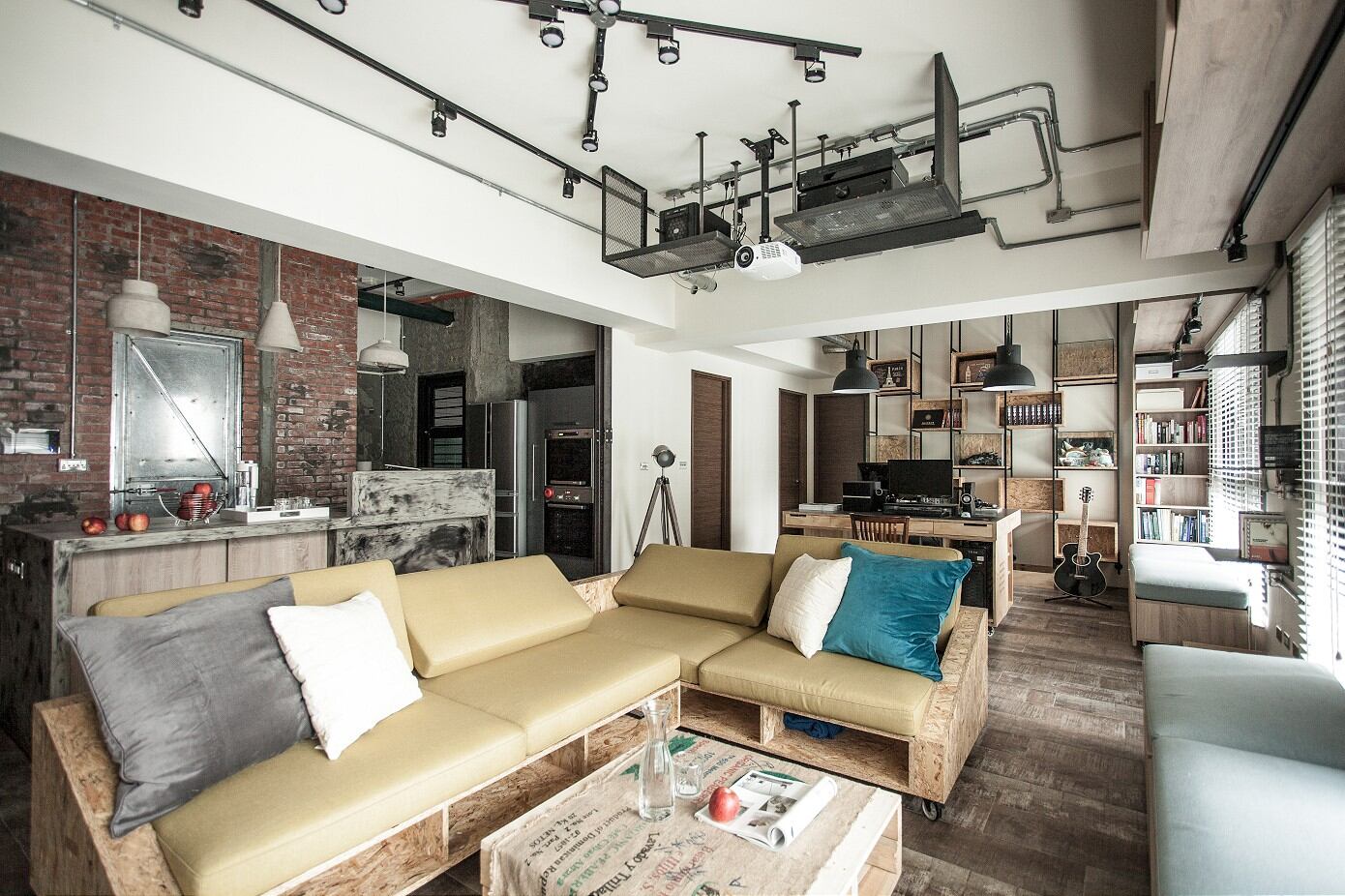 002-pc-house-by-formo-design-studio | HomeAdore