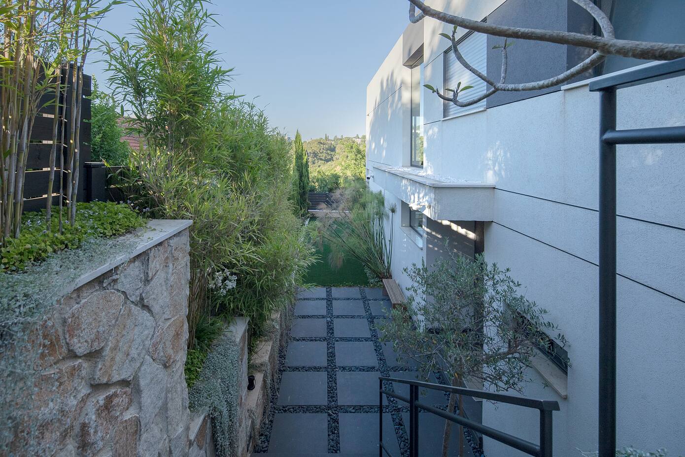 004-youdims-house-uri-ronen-architects-ura-studio | HomeAdore