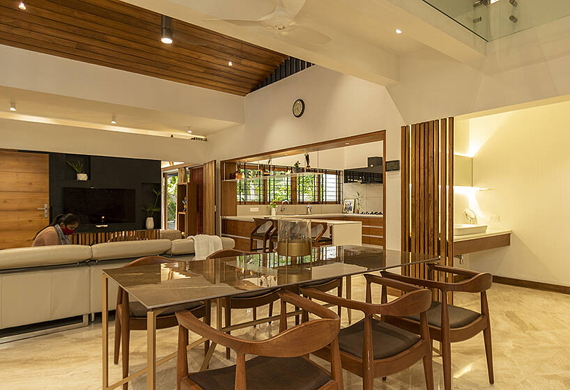 007-hovering-house-arun-thomas-architects | HomeAdore