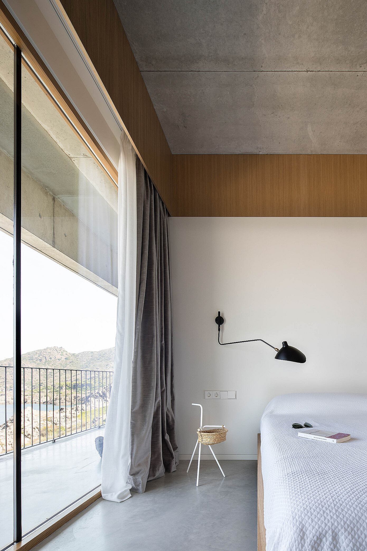 082-port-de-la-selva-mari-castell-architecture | HomeAdore