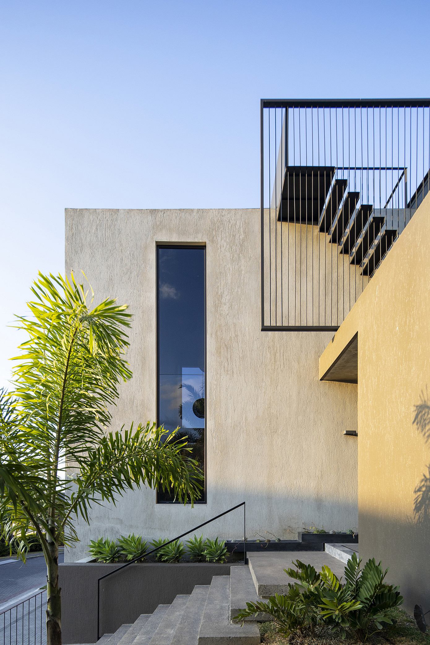 012-casa-gd-cerro-real-casalvolone-architecture | HomeAdore