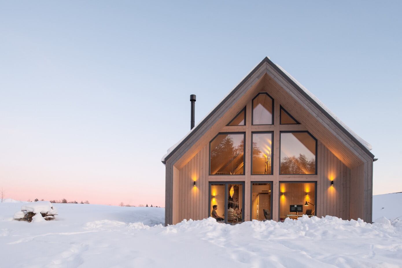 Sun Path House by LUNAARCH | HomeAdore