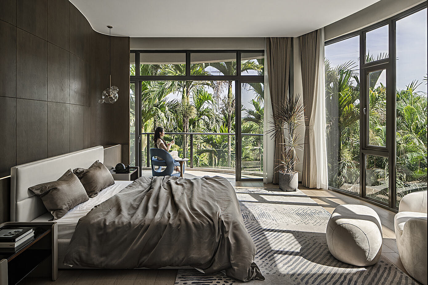 Visun Greatland Art Villa by 31 Design | HomeAdore