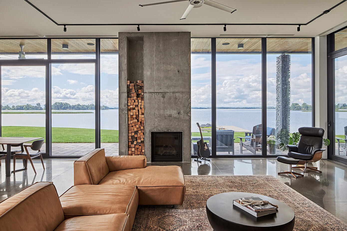 House on the St. Lawrence by Simmonds Architecture | HomeAdore