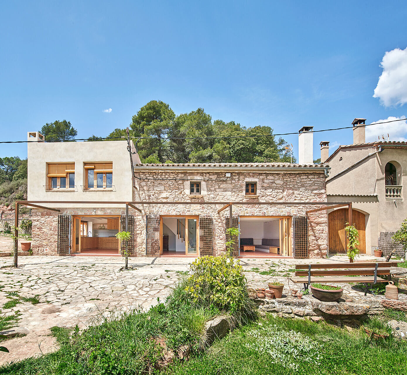 108ERA by Vallribera Arquitectes | HomeAdore