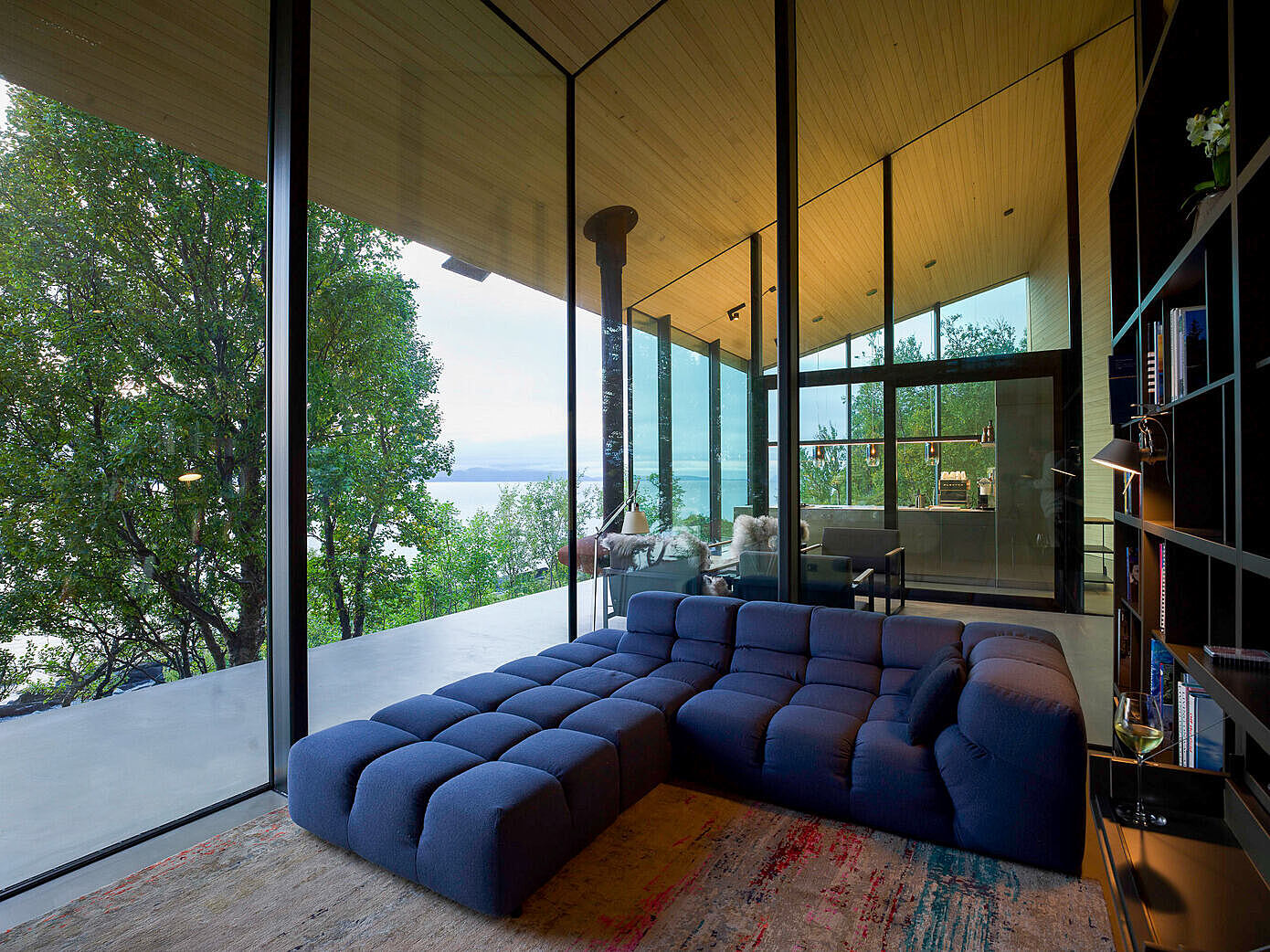 Aurora Lodge: Concrete Retreat in Norway’s Remote Wilderness | HomeAdore