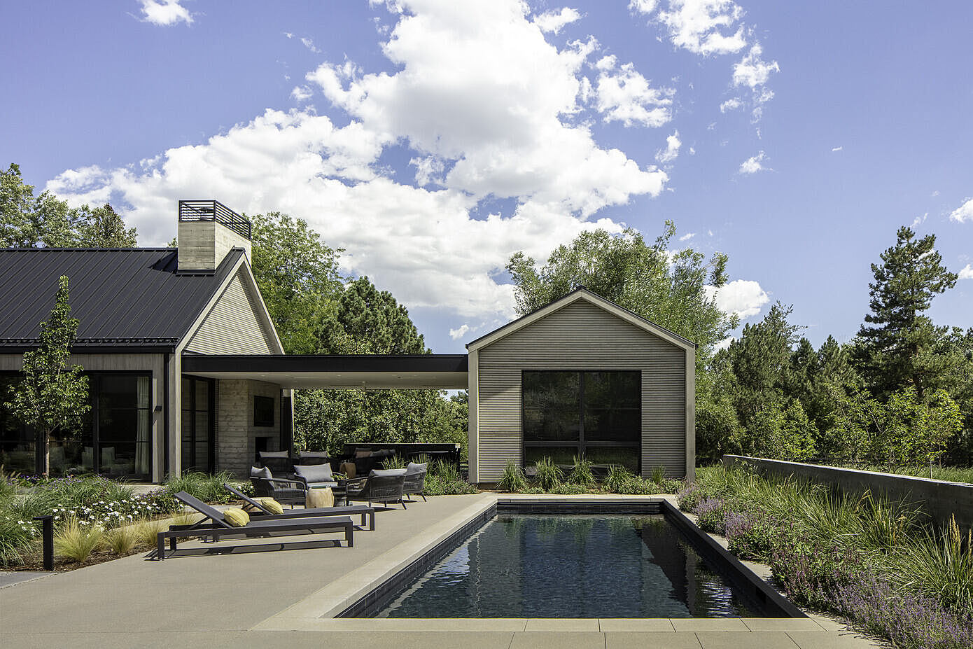 Linden Grove: Studio B’s Innovative Spin on Boulder’s Rural Vernacular ...