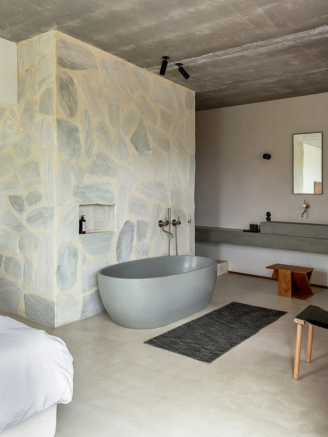 Câlin: Transformation of a Forgotten Estate into a Provencal Sanctuary ...
