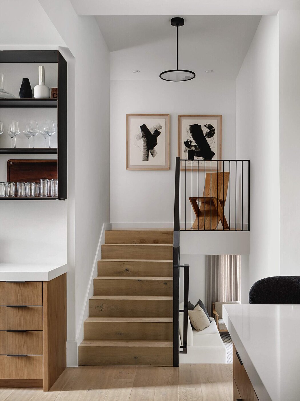 Bridle Path Residence: Modern Embrace of 1950s Split-Level Design ...