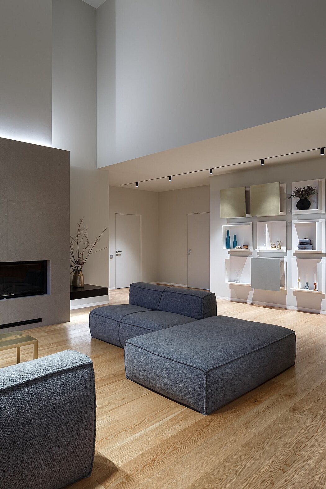 HY/13: The Stunning Minimalist House in Ivano-Frankivsk | HomeAdore