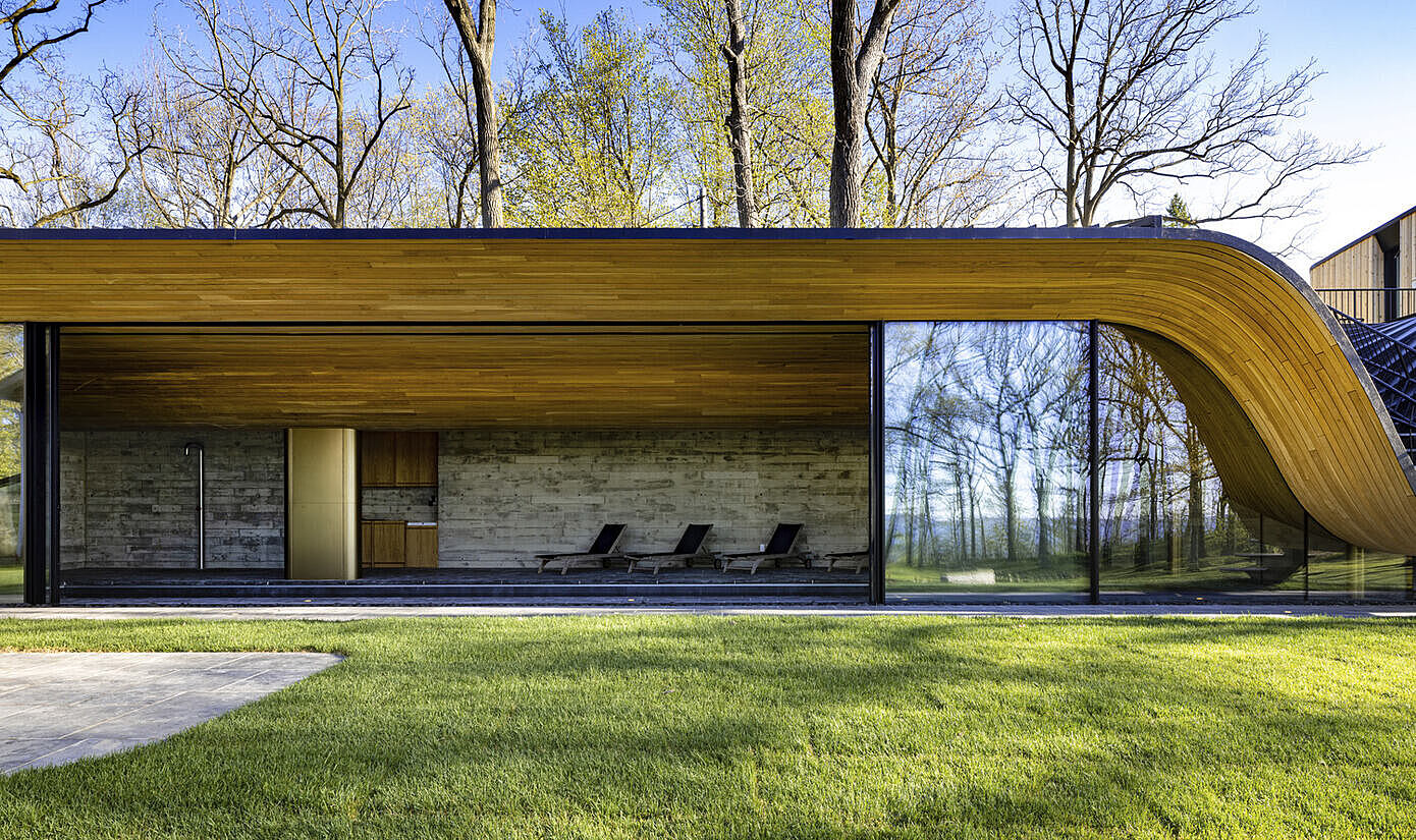 Fold House: Harmonizing with Hamilton’s Hills | HomeAdore