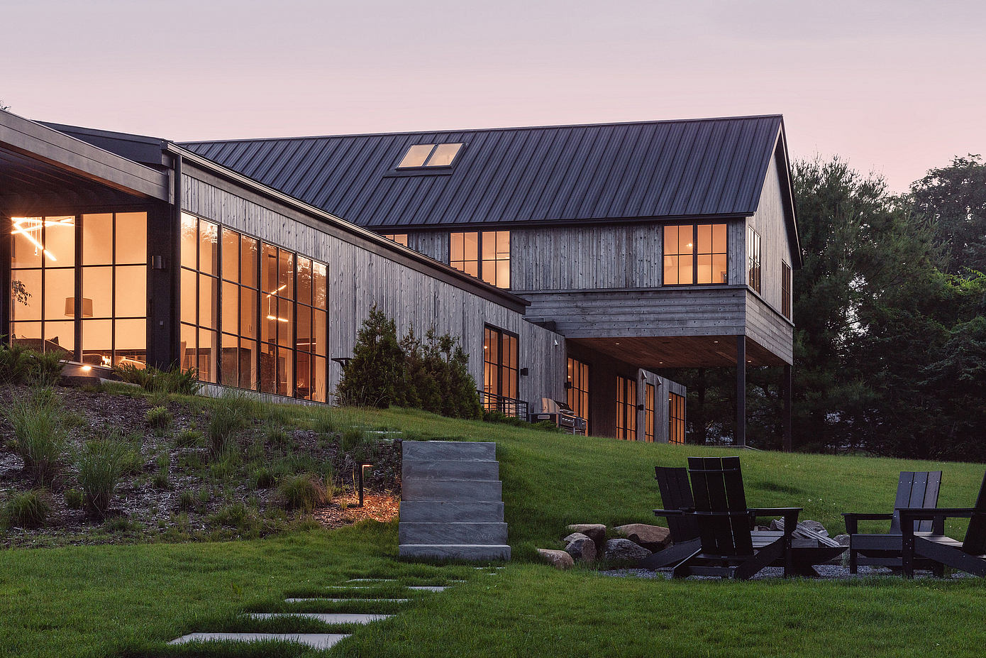 Cedar Farm Offers Eco-Friendly Design Inspired by Equestrian Structures ...