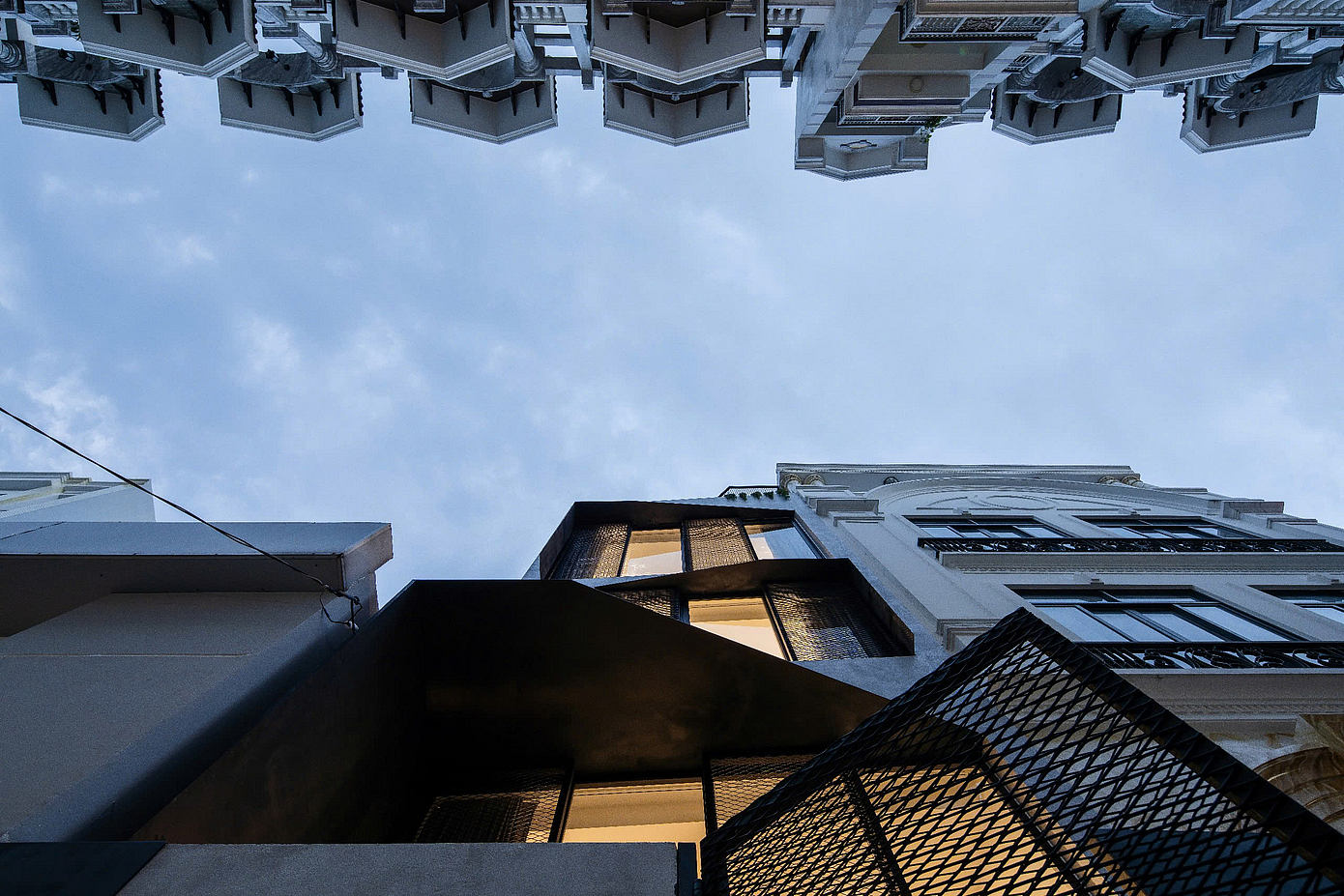 The Odd One Out: Compact Urban House Reimagines Daily Living Today ...