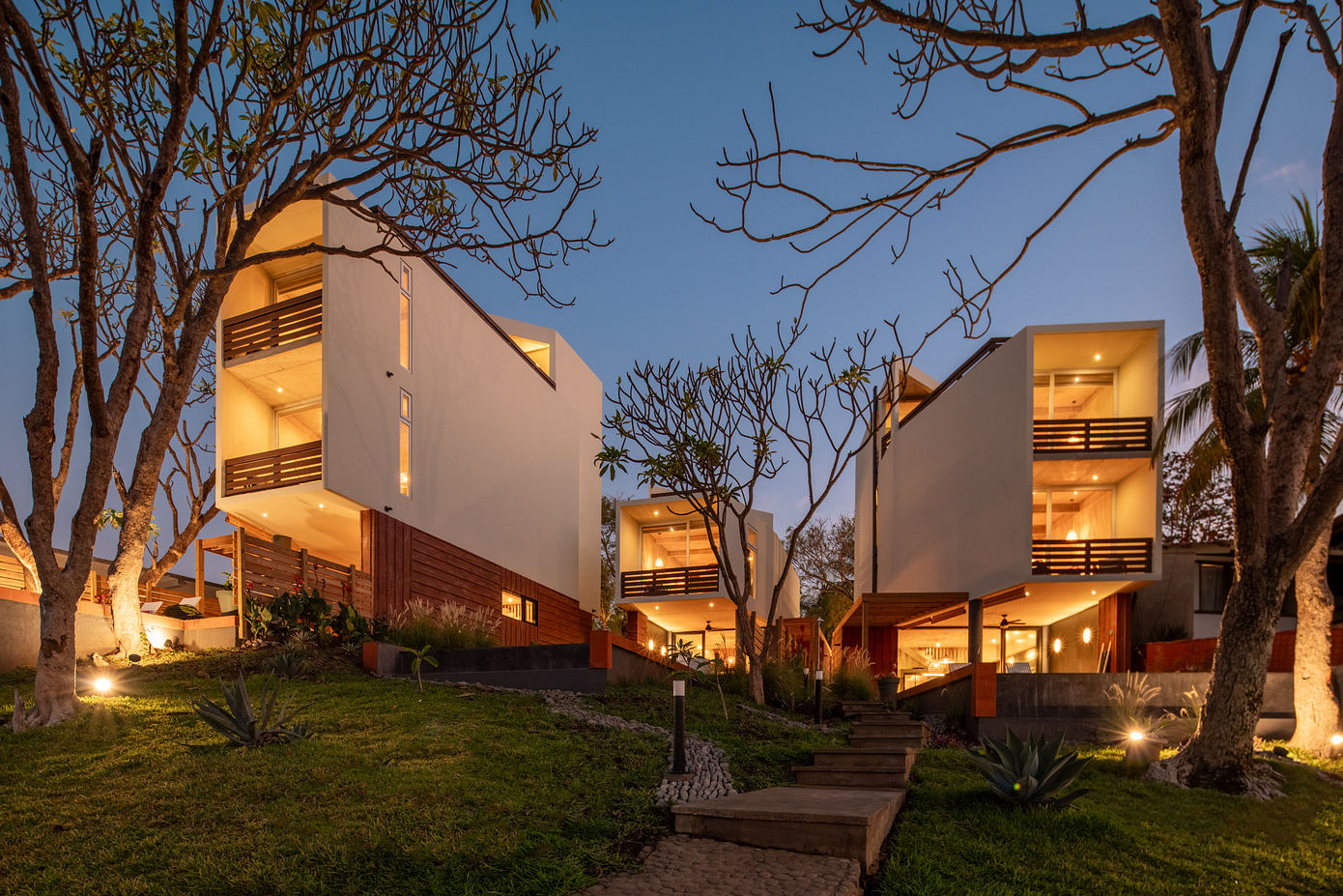 Mar de Flores by Elástica Studio | HomeAdore